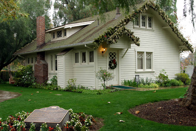 Inside the Winter White House: The 70s Nixon Florida Home - Carl ...