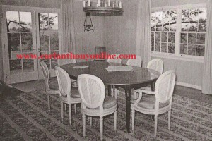 The House that Jackie Built: Home Movie Inside the Kennedy Weekend Home ...